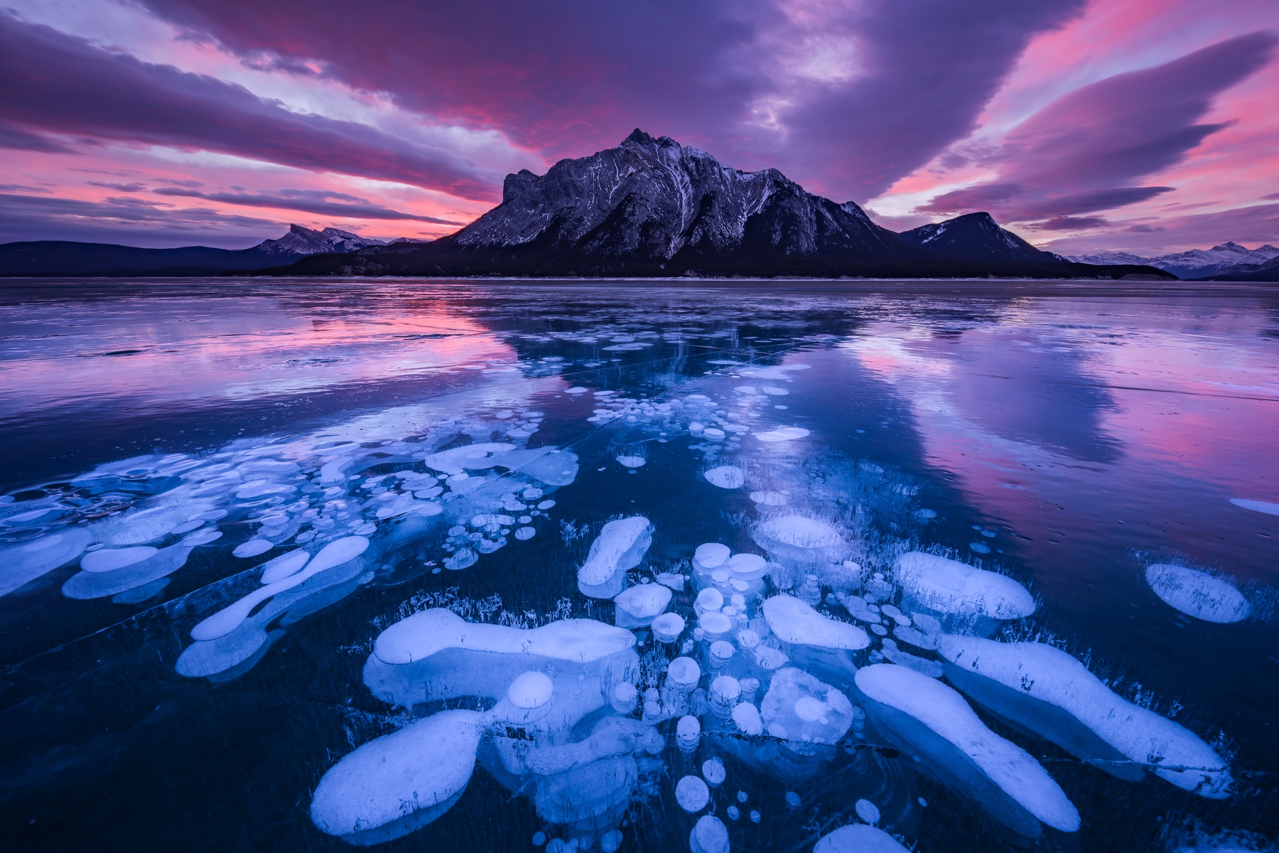 Abraham Lake 3 Wallpaper - Stunning Nature Design | Happywall