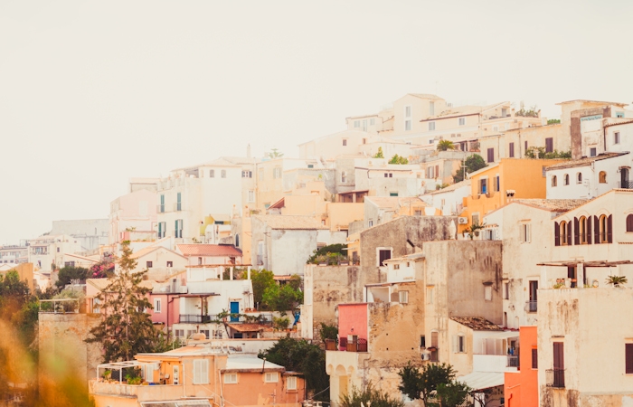 Warm Italian Horizon Dwellings Wallpaper