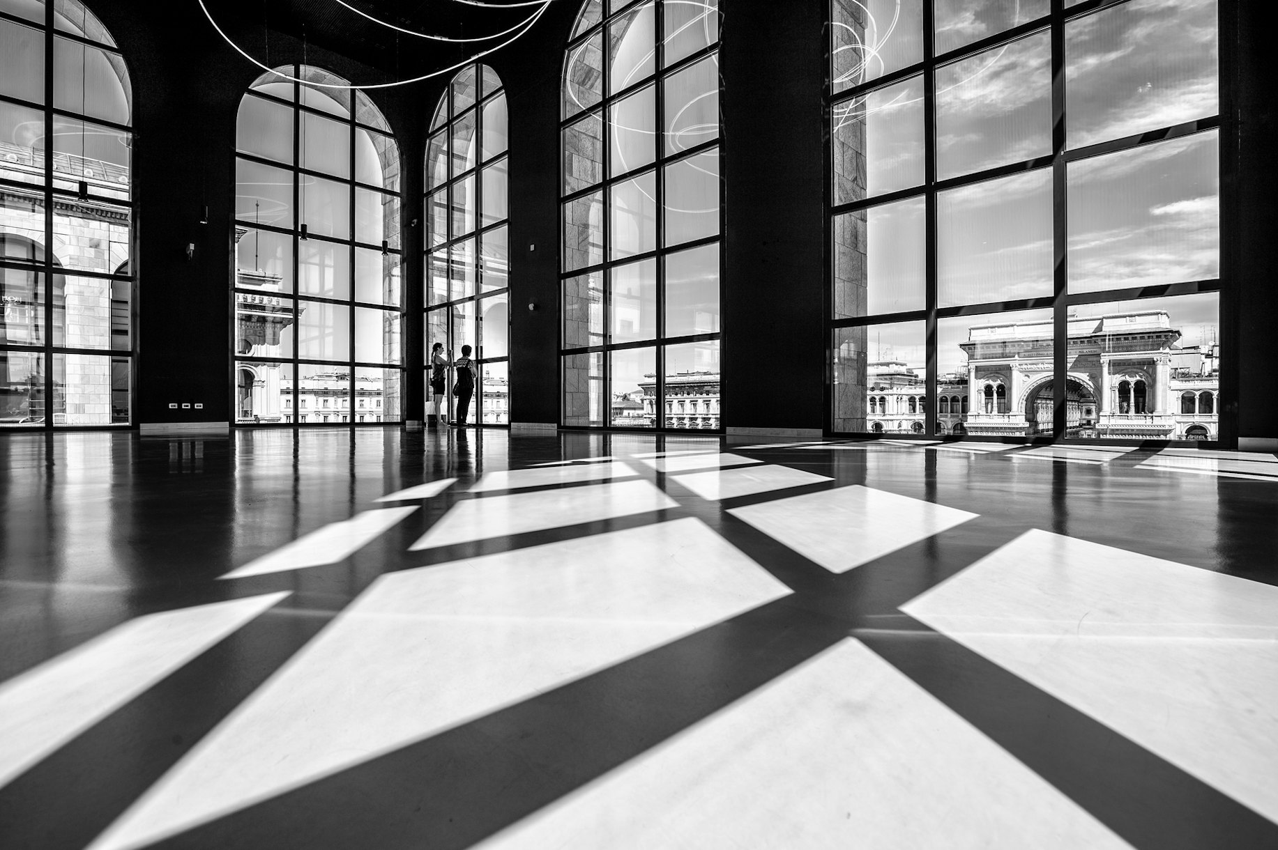 Lights and Shadows Wallpaper - Beautiful and Unique Designs | Happywall