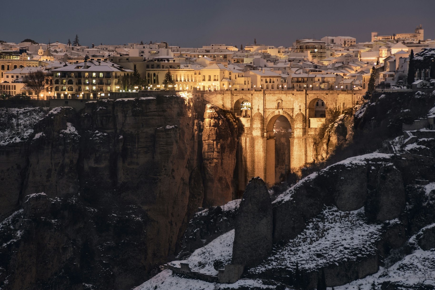 Buy Ronda Wallpaper Online - Happywall