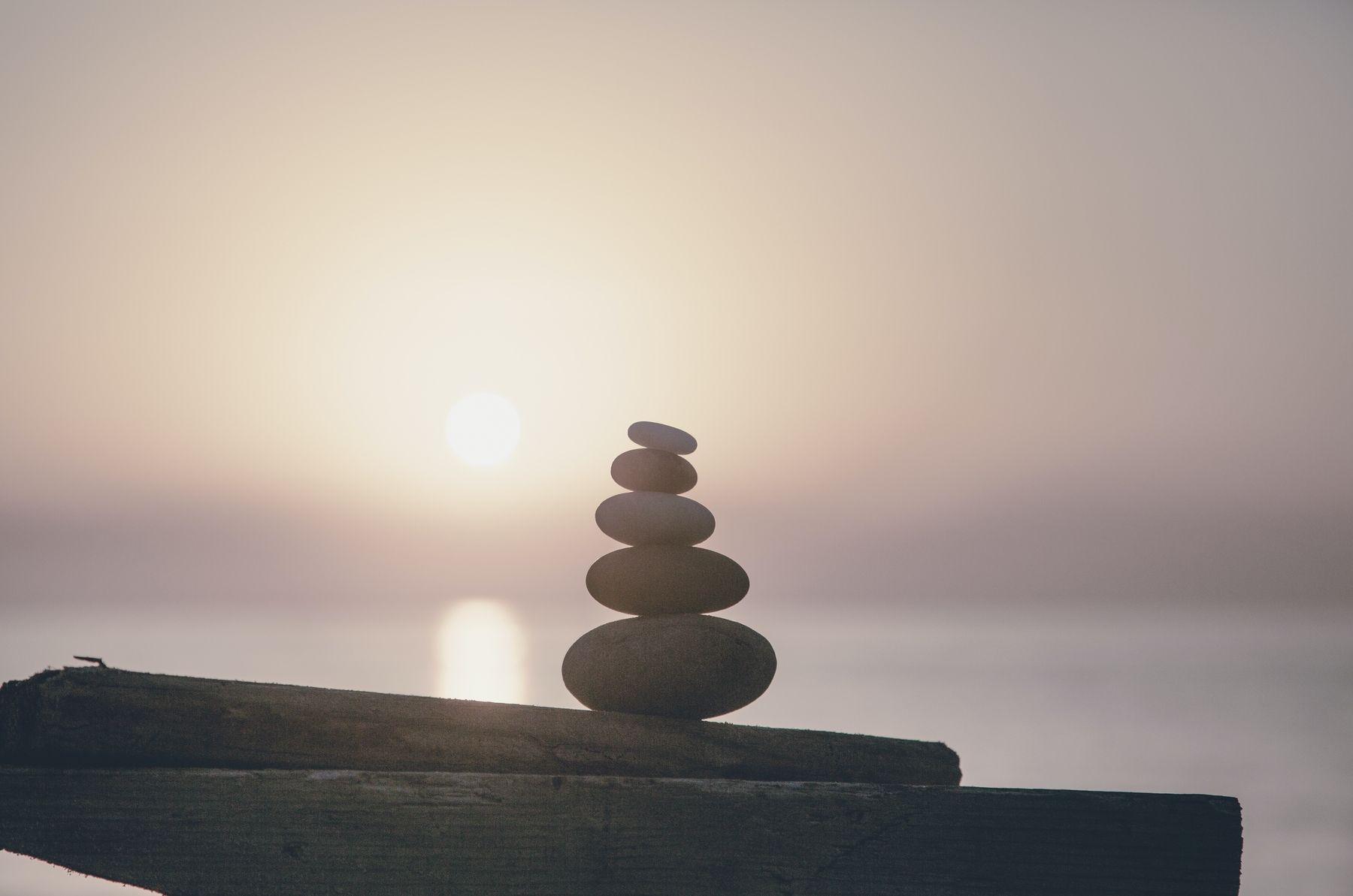 Sunset Balance Wallpaper | Happywall