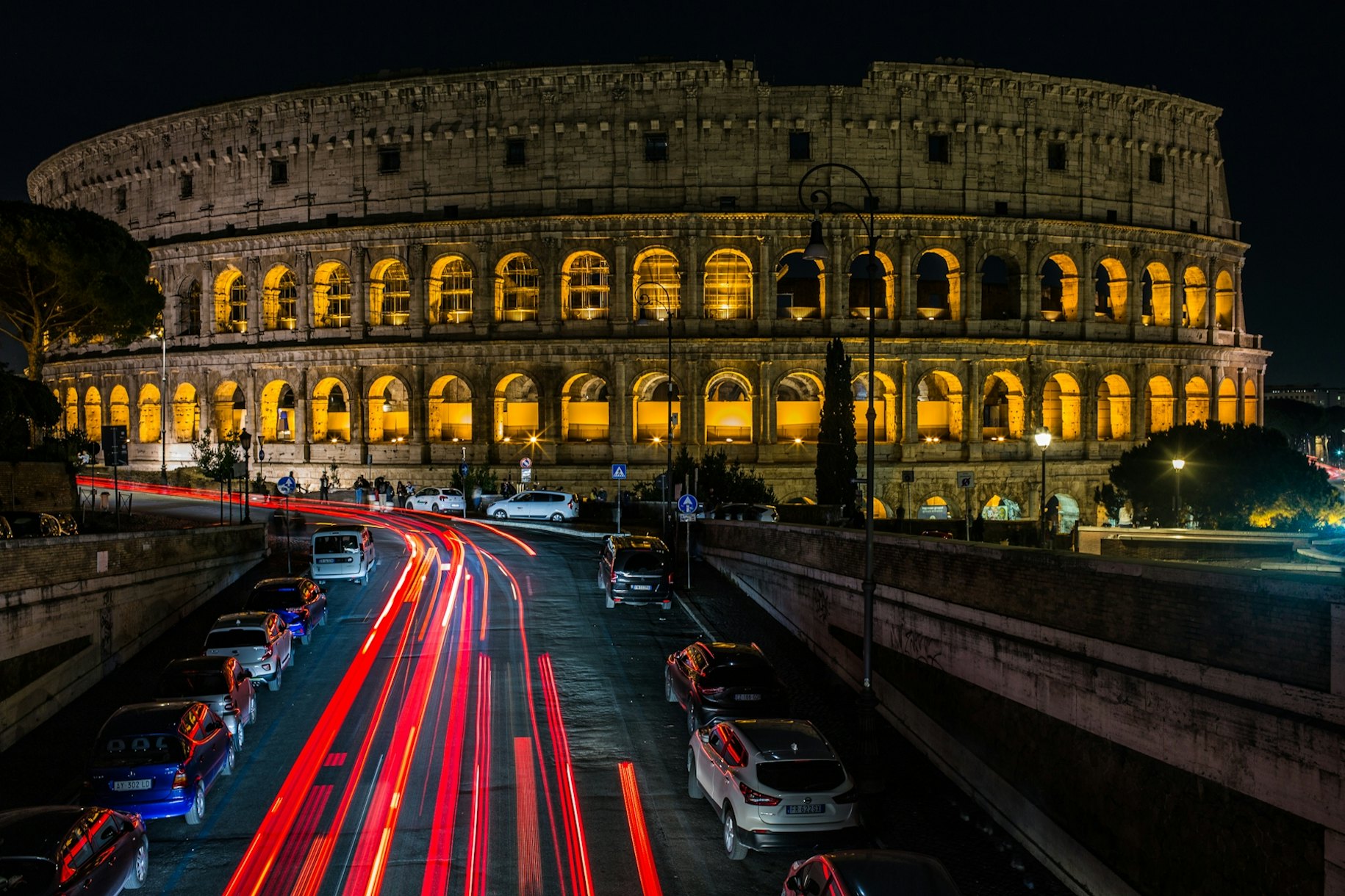 Colosseum at Night Wallpaper - Happywall.com