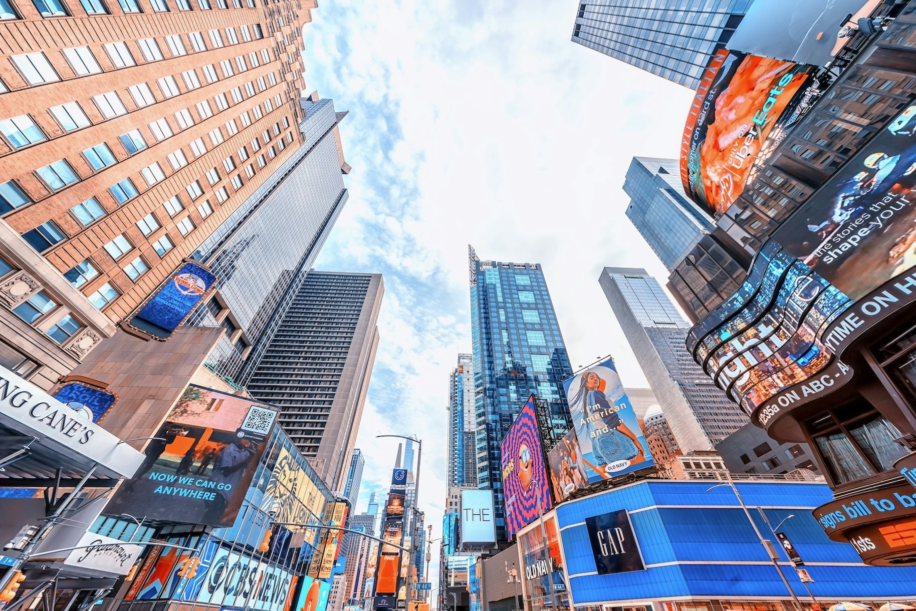 Times Square billboards wallpaper - Happywall