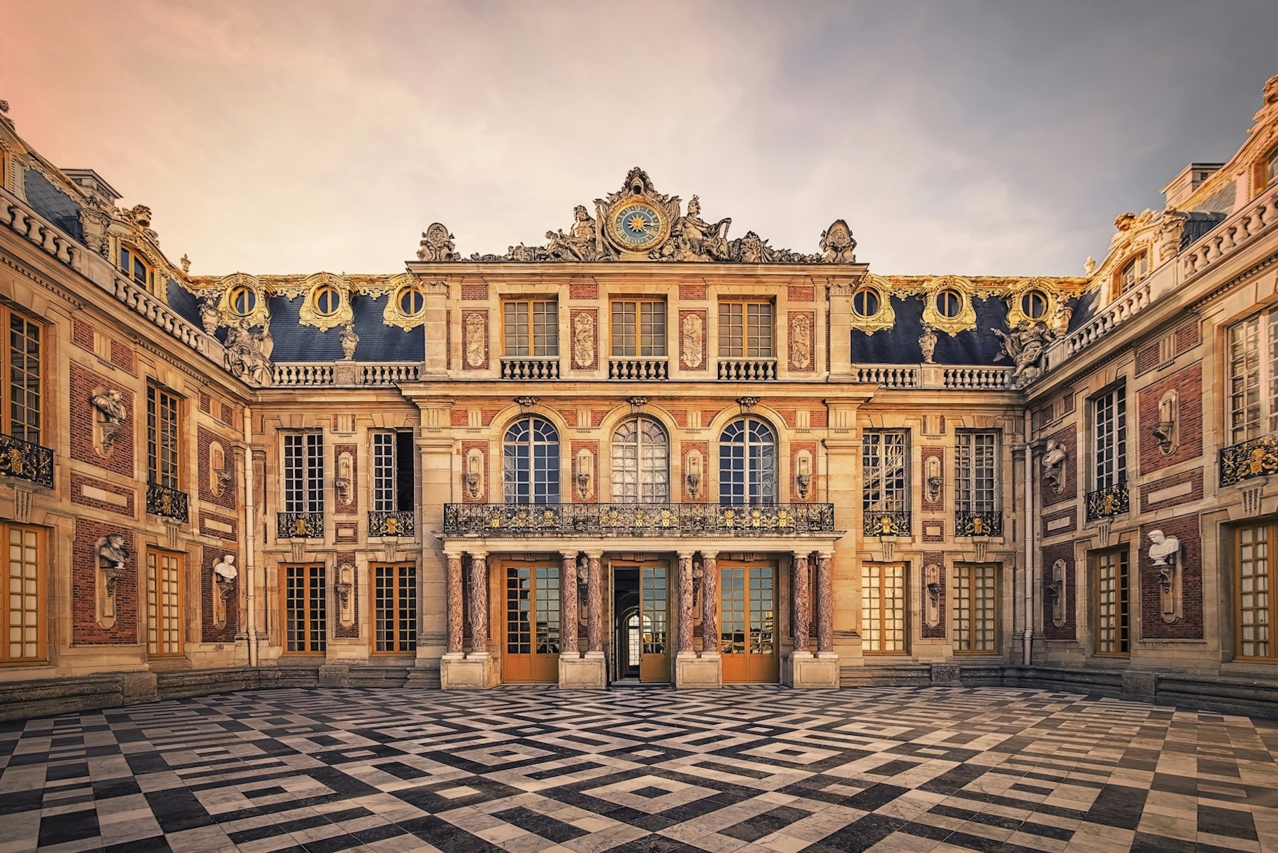 Versailles Palace wallpaper - Happywall