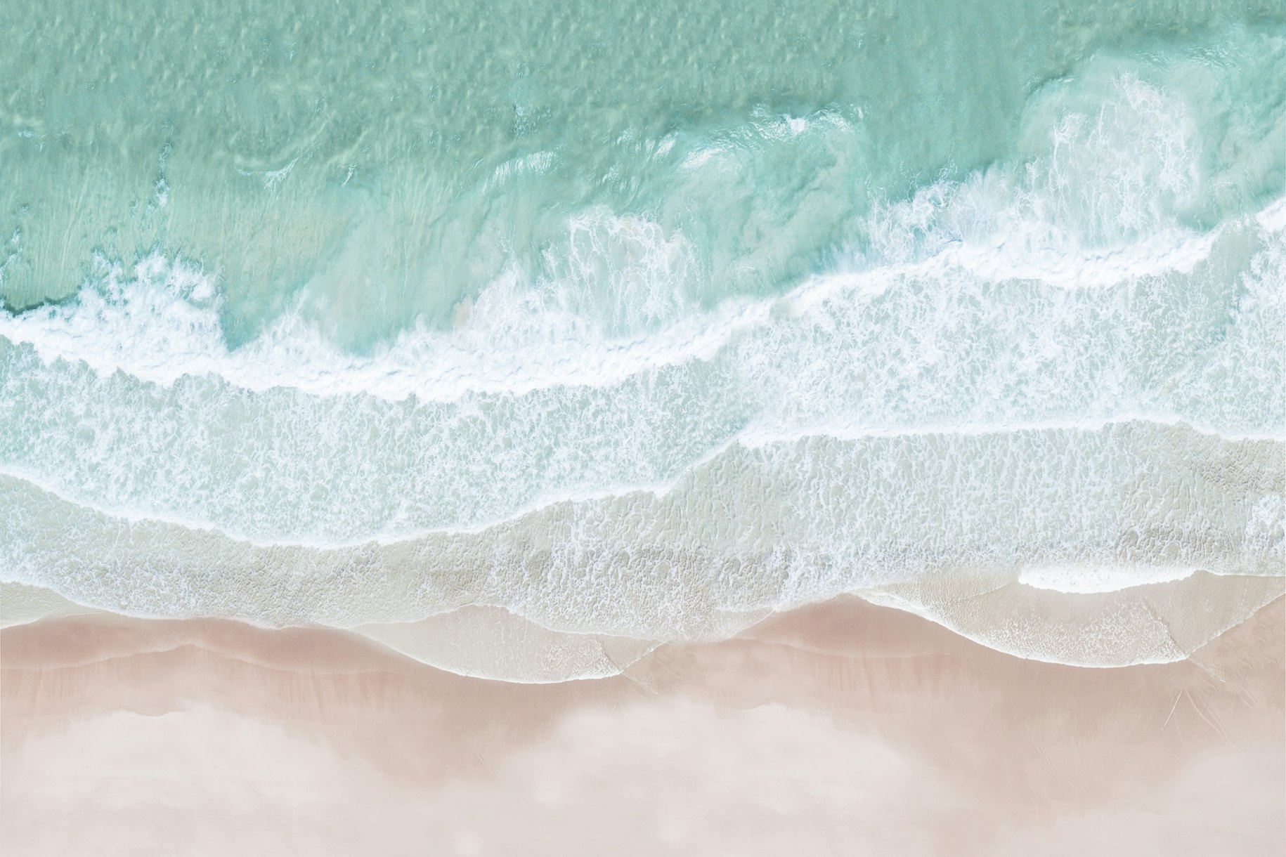 Aerial Ocean Wallpaper - Stunning Beach Scenery | Happywall