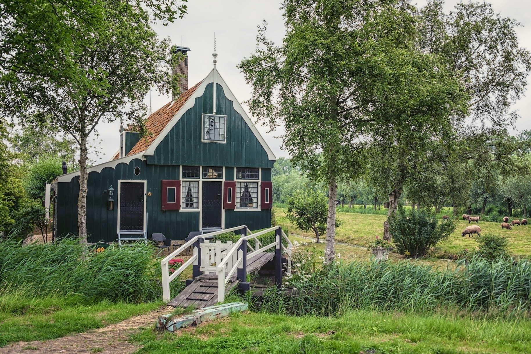 Dutch House Wallpaper - Decorate Your Home with Unique Dutch House ...