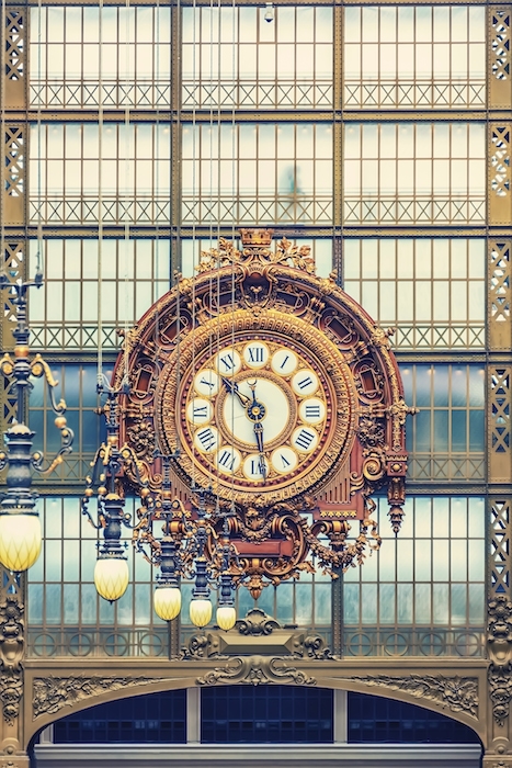 Vintage Clock Wall Mural Wallpaper