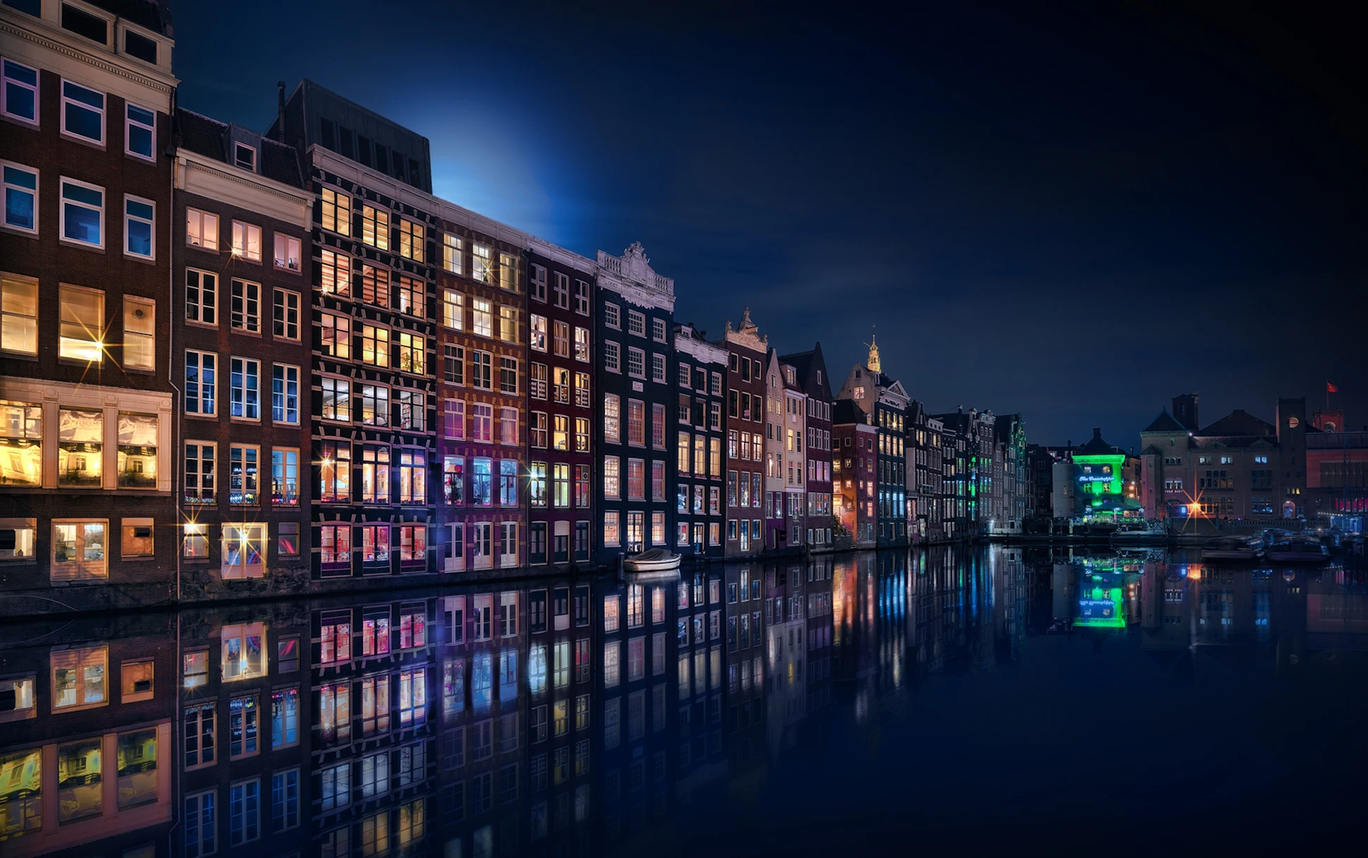 Amsterdam Windows Colors wallpaper - Happywall