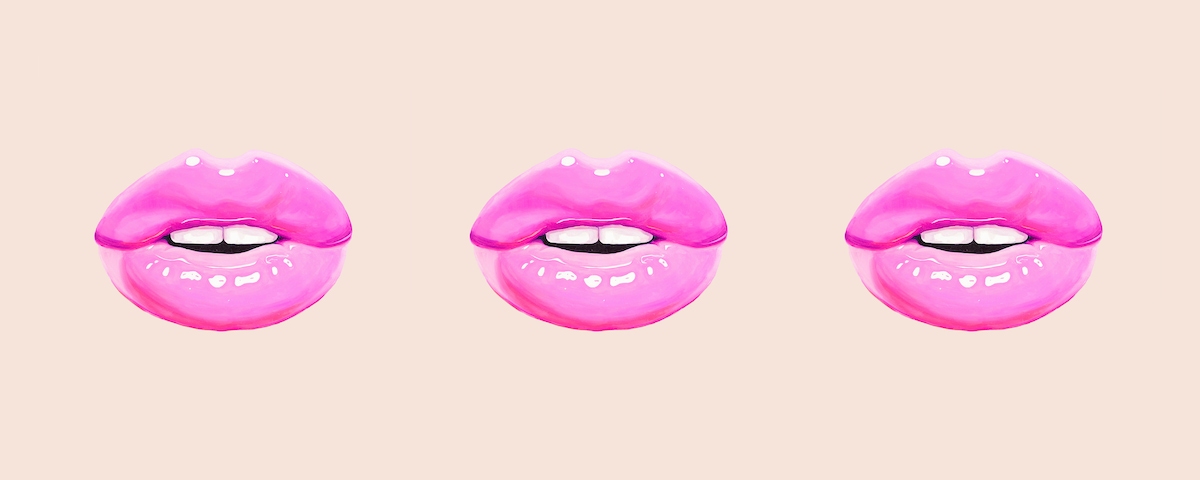 Pink Lips Wallpaper | happywall.com