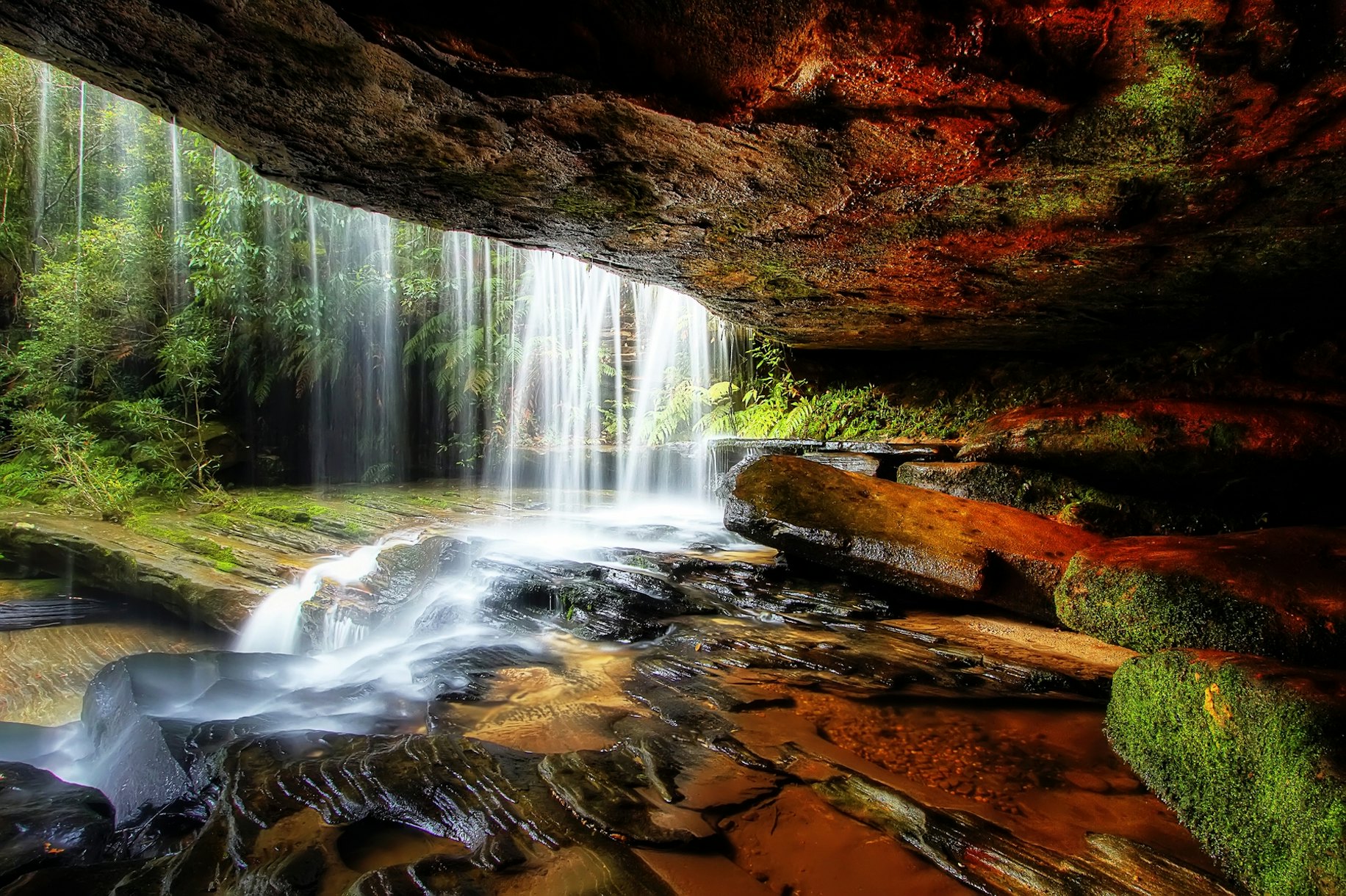Under the Ledge Wallpaper - Buy Unique Wallpapers Online | Happywall