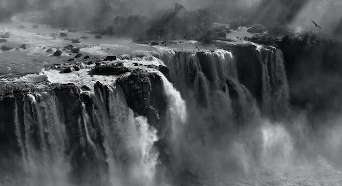 Demonstration of Power Wallpaper - Buy Online at Happywall