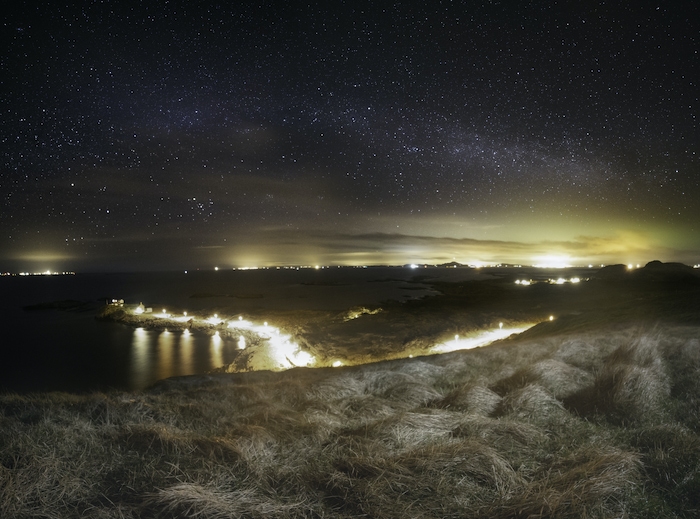 Under the Stars Wallpaper - Happywall