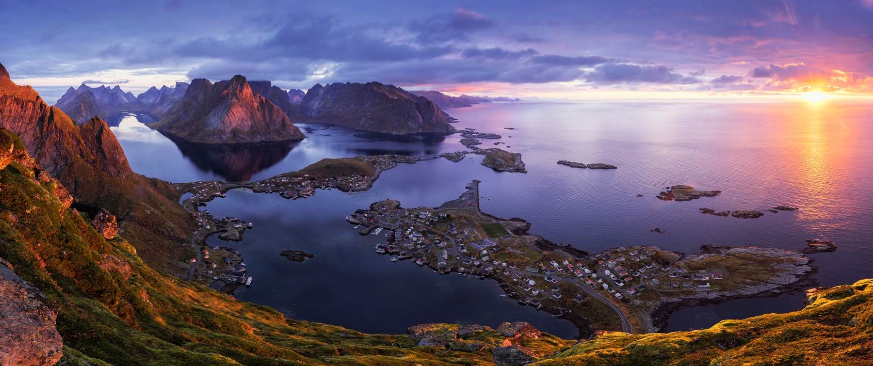 Lofoten Sunrise Wallpaper - Bring Nature into Your Home | Happywall