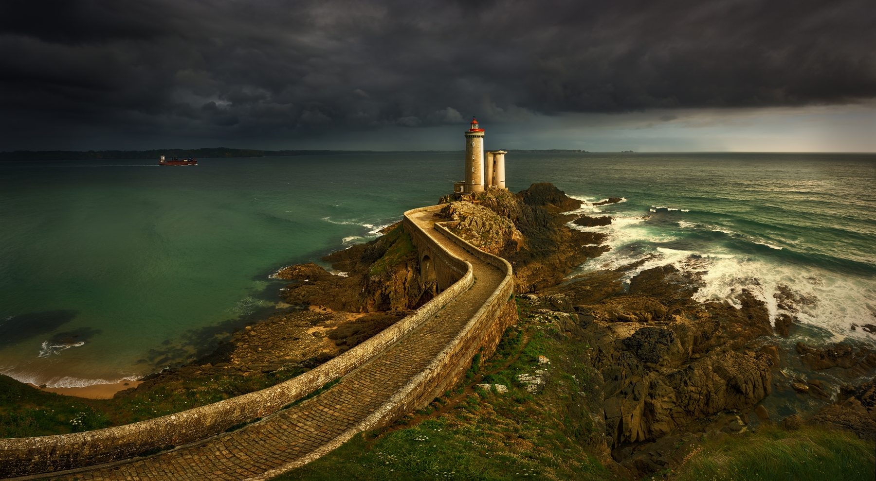 Rain is Coming Wallpaper - Buy Online | Happywall