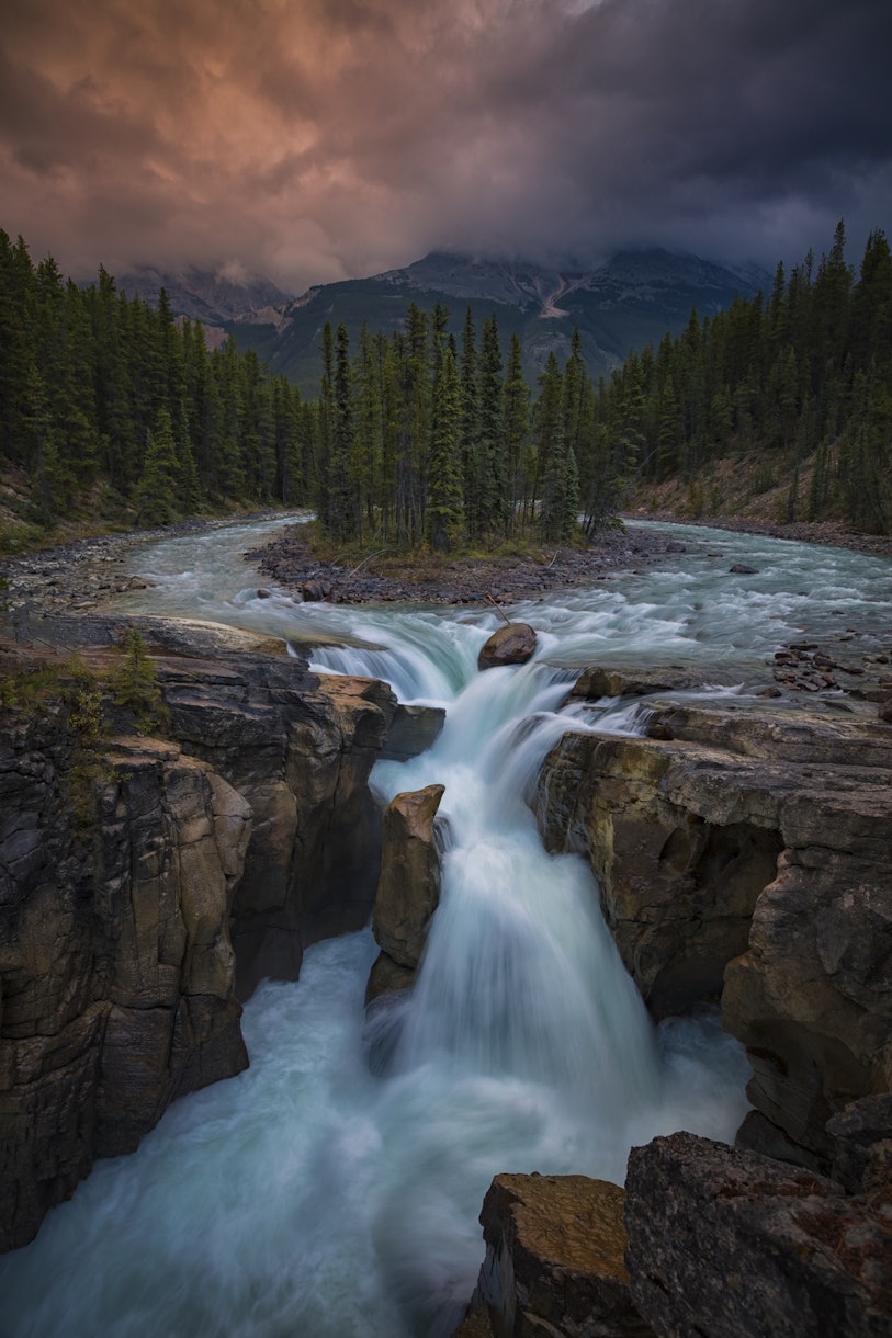 Sunwapta Falls Wallpaper - Buy Beautiful Wallpapers Online | Happywall