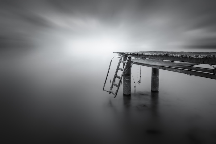 The Pier III Wallpaper | Happywall