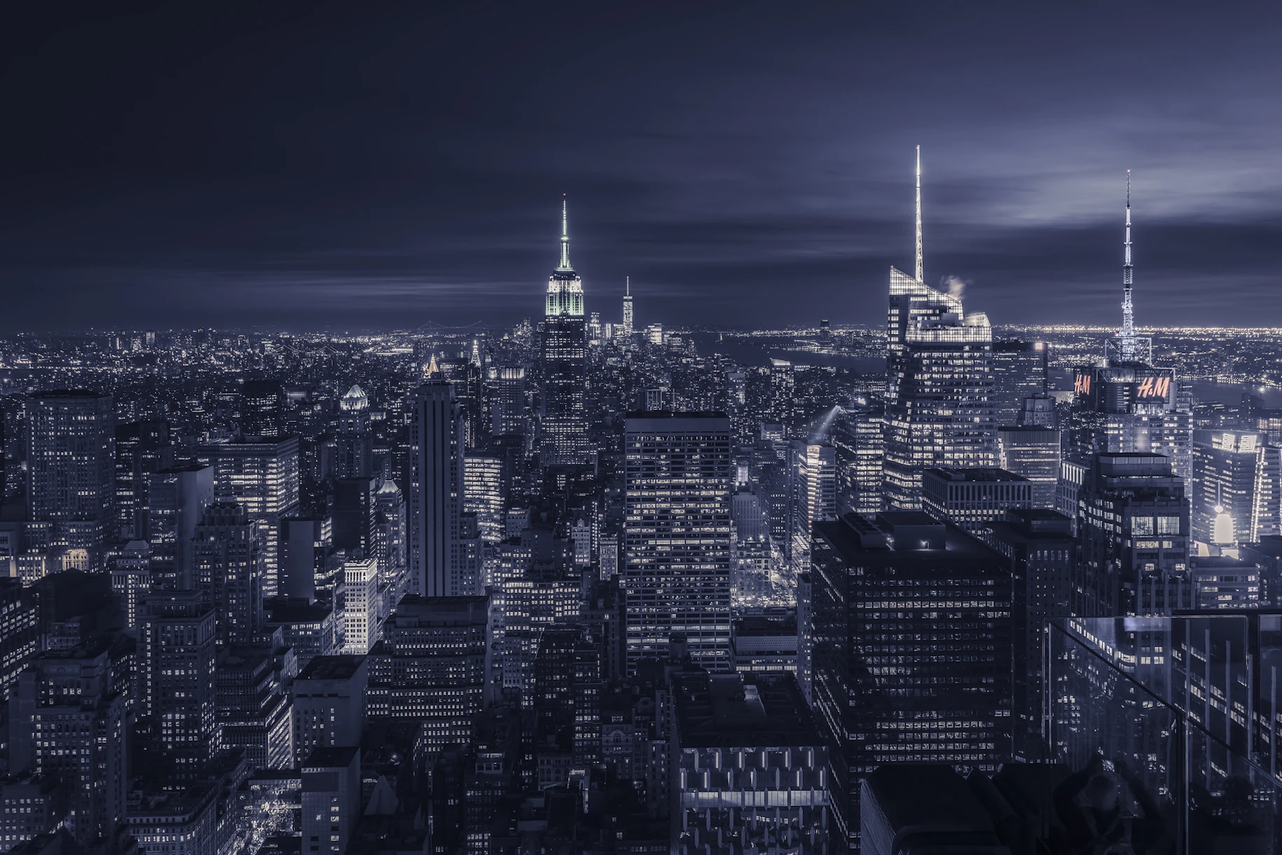 "Blue City Wallpaper - Stunning Cityscape for Your Walls | Happywall"